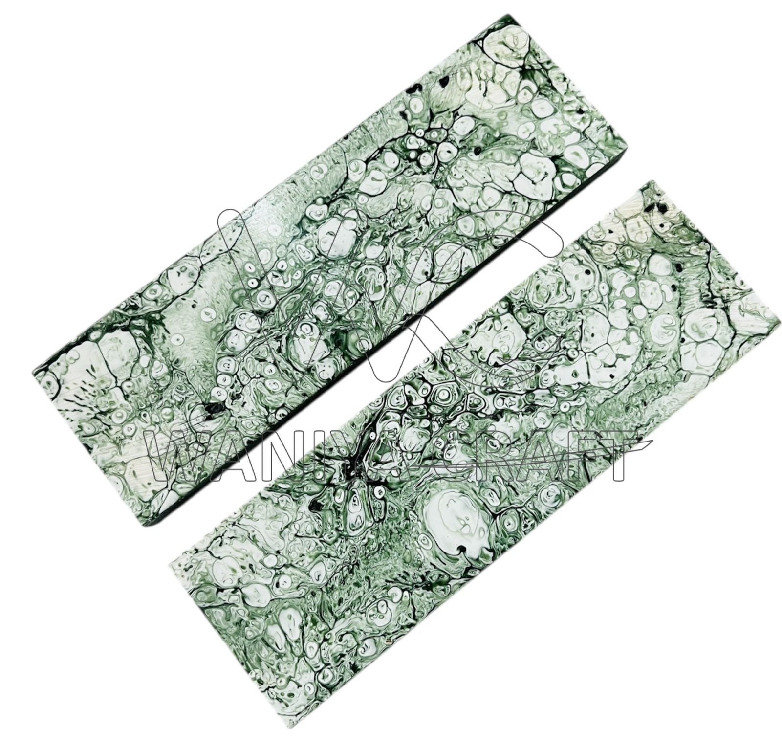 Acrylic Resin Ivory White X Dark Green Scales – Waniya Craft
